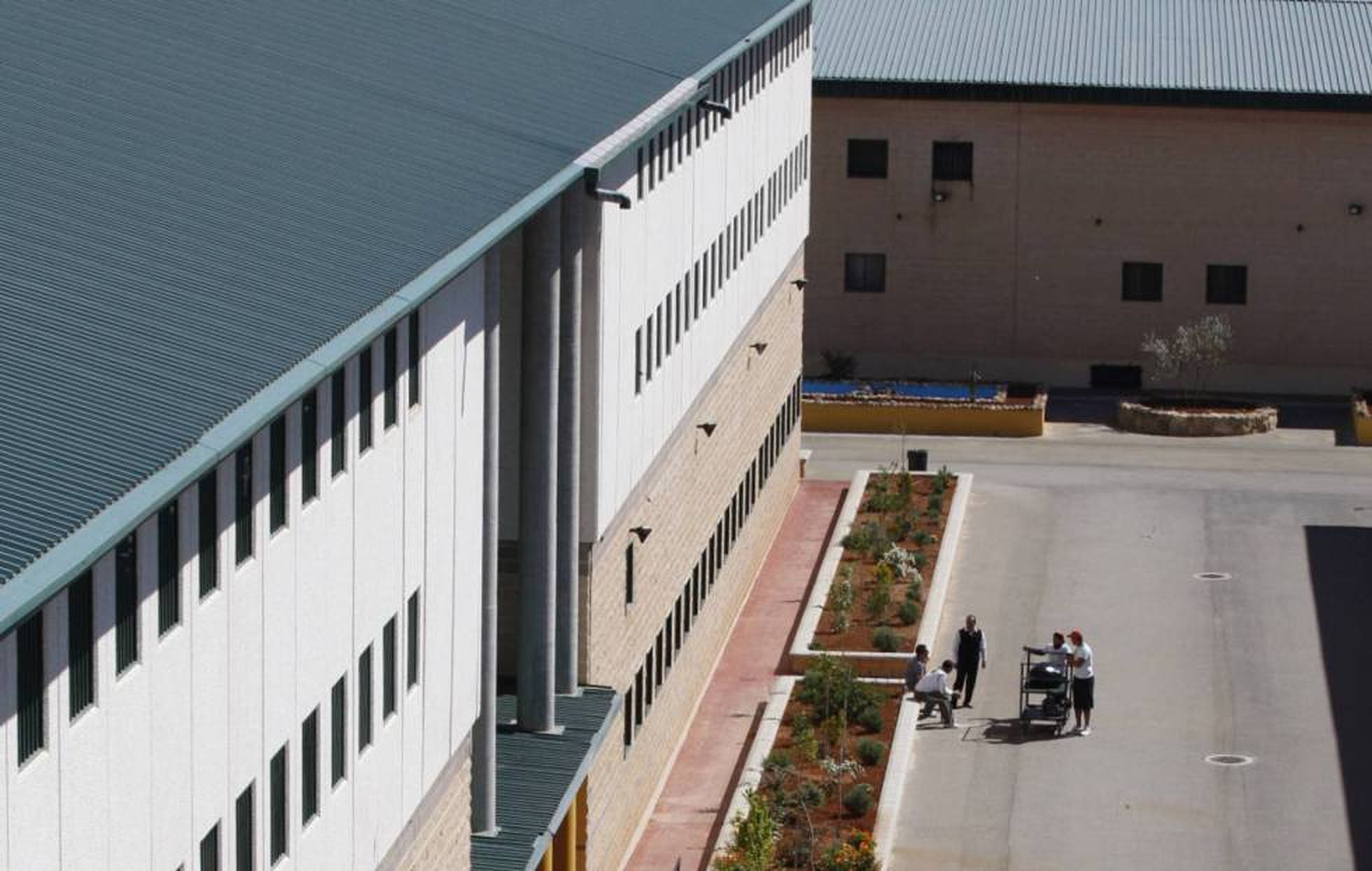 Costa del Sol murders: Life in Spain’s closed prison regime: 21 hours a ...